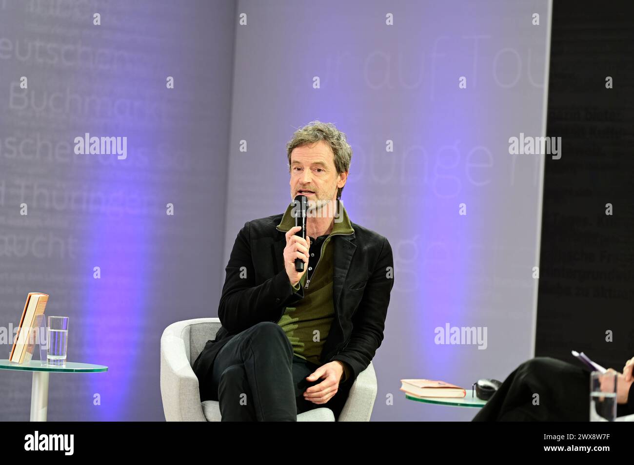 Jörg Hartmann im Gespräch zu seinem Buch 'Der Lärm des Lebens' auf der ...