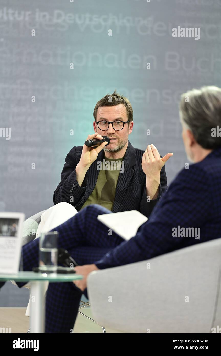 Philipp Felsch im Gespräch zu seinem Buch 'Der Philosoph: Habermas und ...