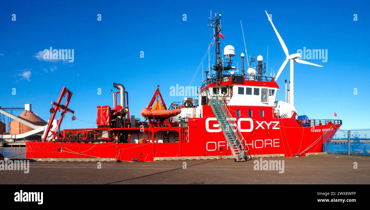 GEOXYZ boat port Blyth Battleship Wharf Terminal river Northumberland ...
