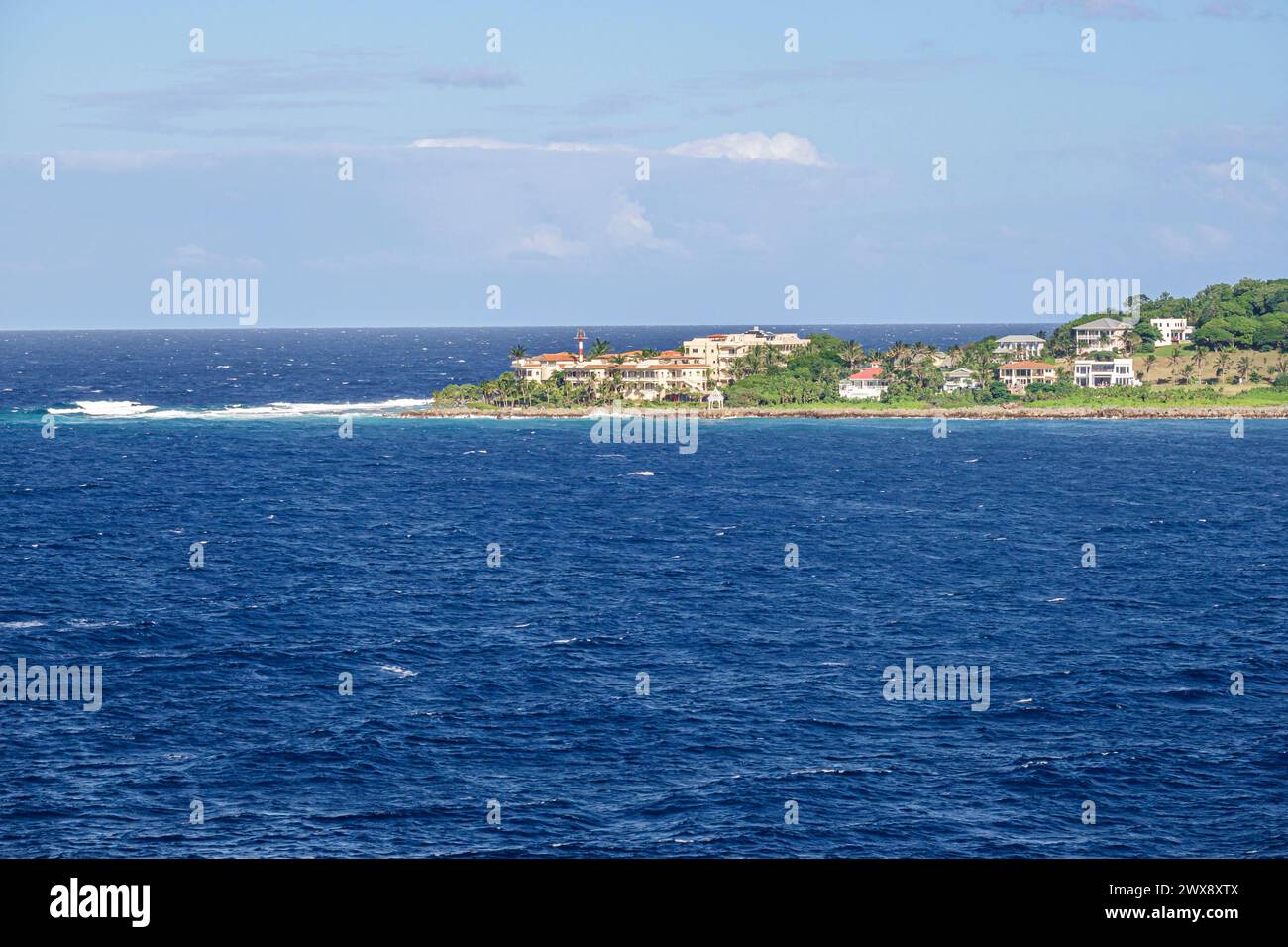 Coxen hole bay islands hi-res stock photography and images - Alamy