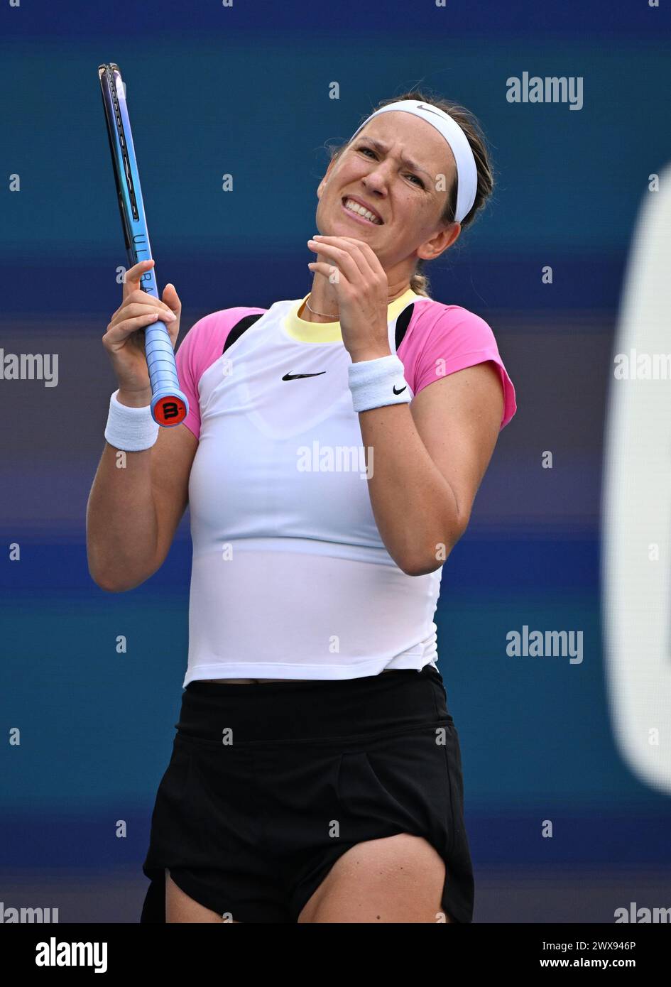 MIAMI GARDENS FL - MARCH 28: Victoria Azarenka Vs Elena Rybakina during ...