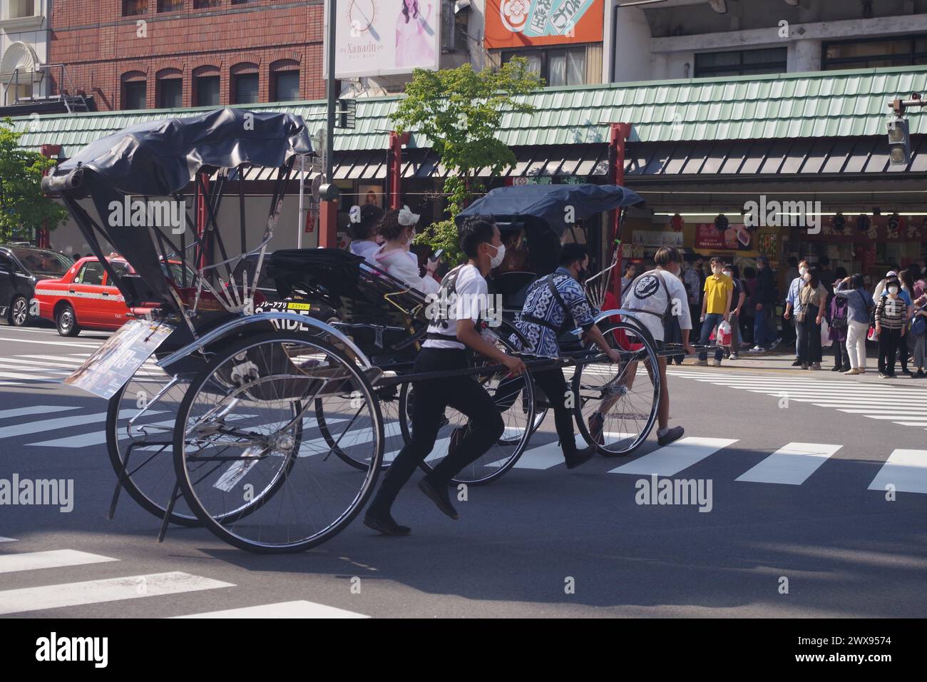 Japanese rickshaw hi-res stock photography and images - Alamy