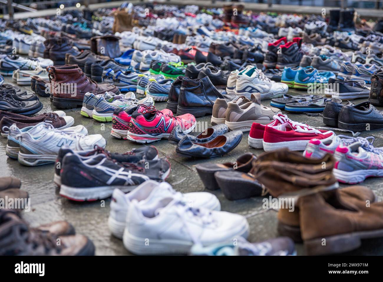 Pairs of shoes hi-res stock photography and images - Alamy