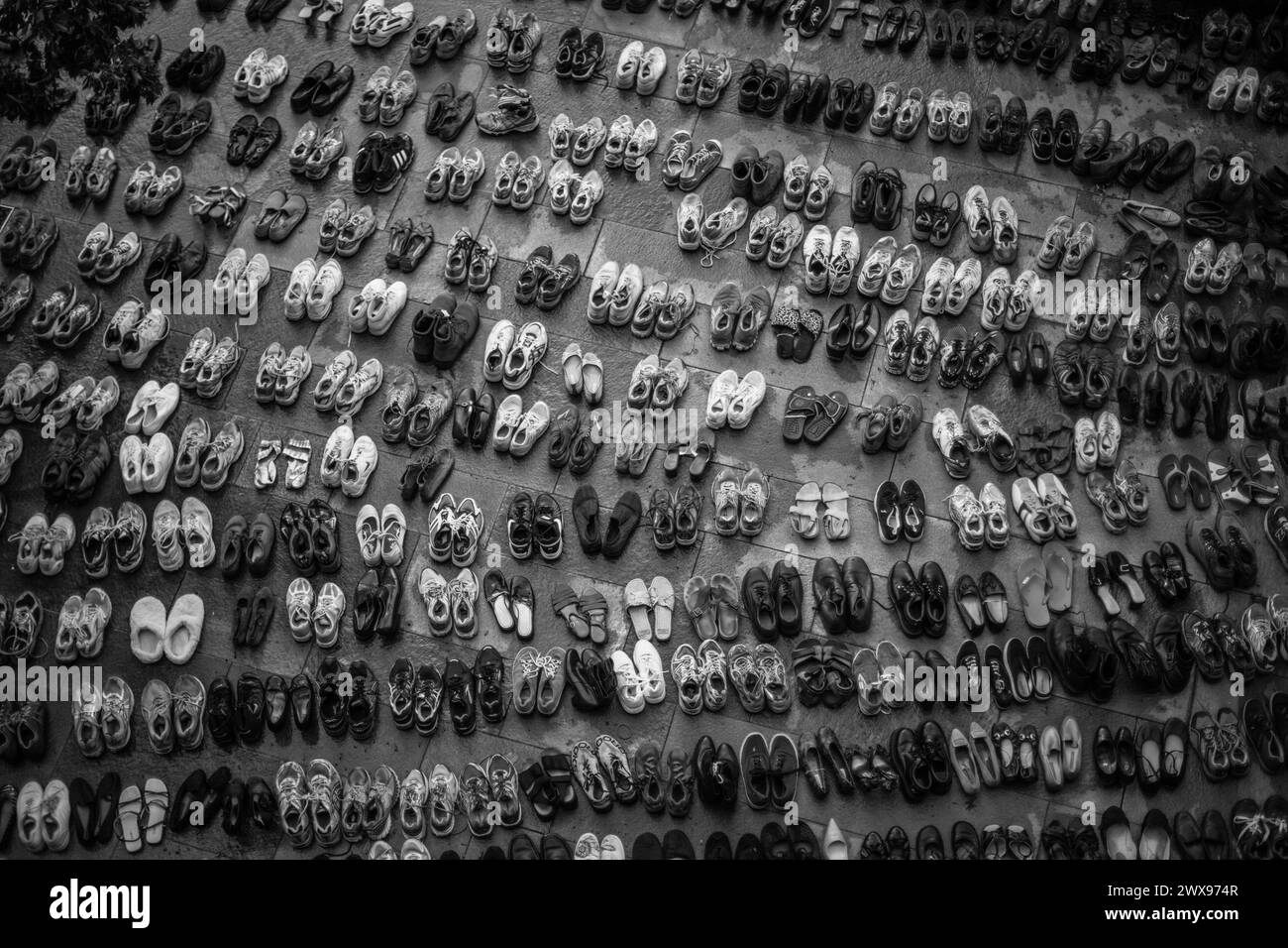 Multiple shoes Black and White Stock Photos & Images - Alamy