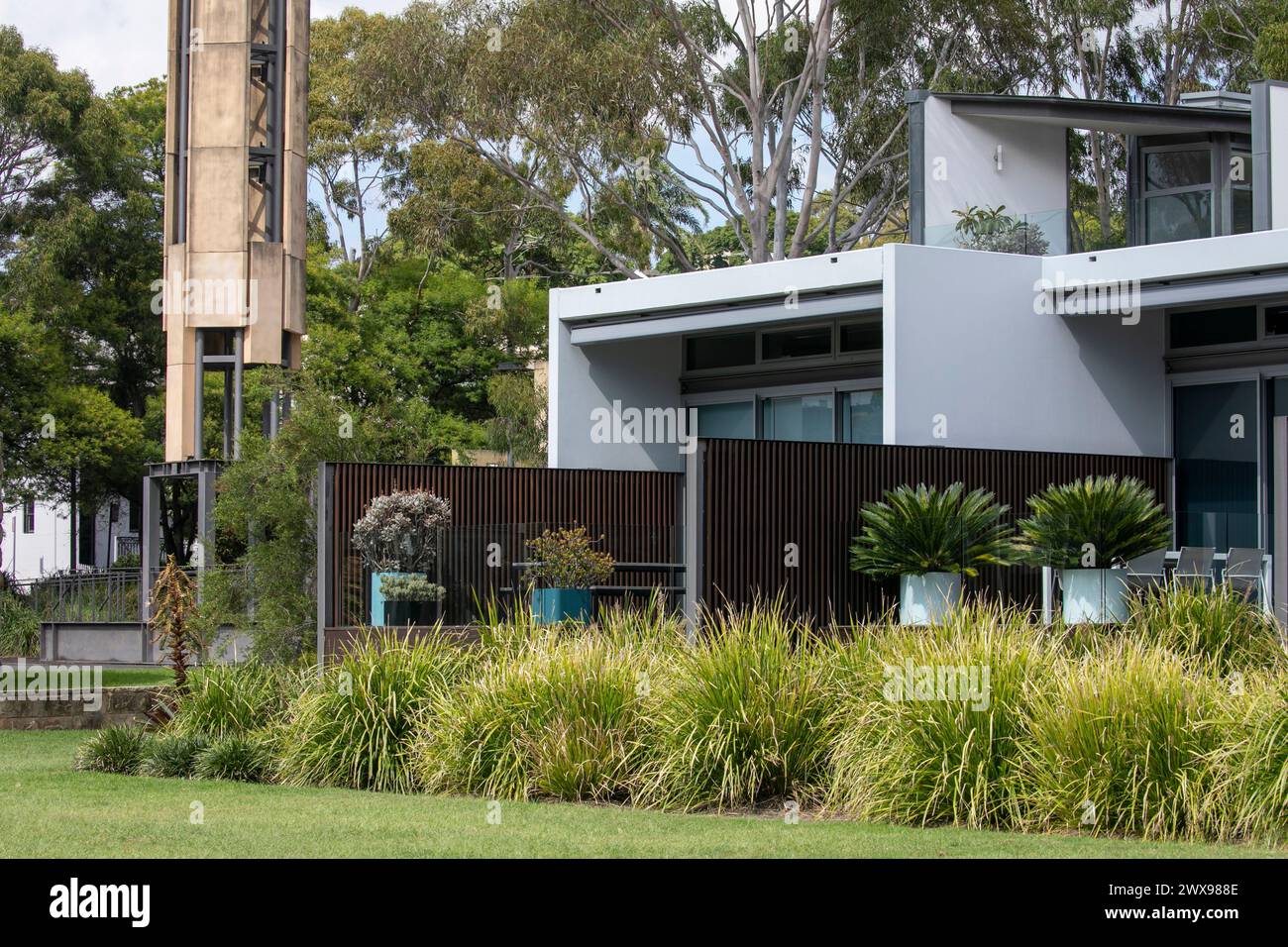Australian homes, modern architectural apartments townhouses in Blackwattle Bay Park with views ...