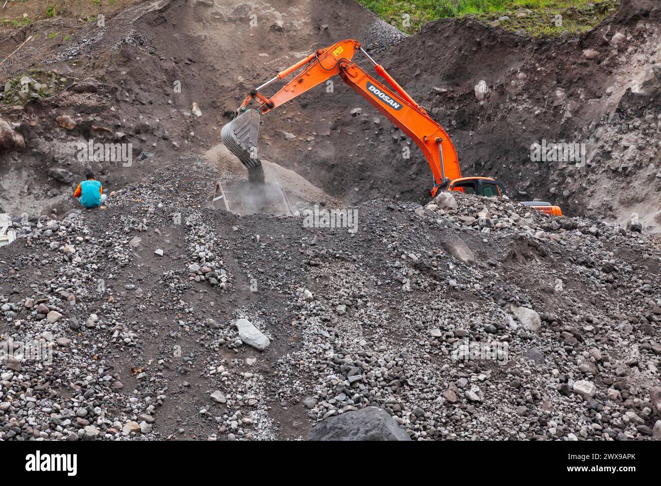 Volcanic sand mining at the bottom of Merapi volcano, Yogjakarta ...