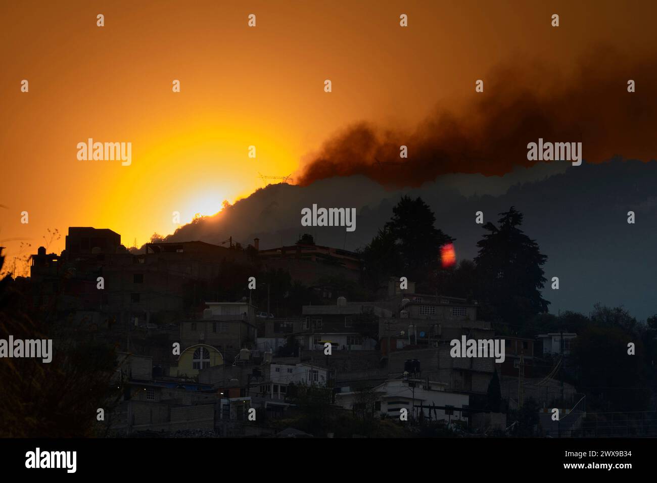 Incendios incendios forestales hi-res stock photography and images - Alamy