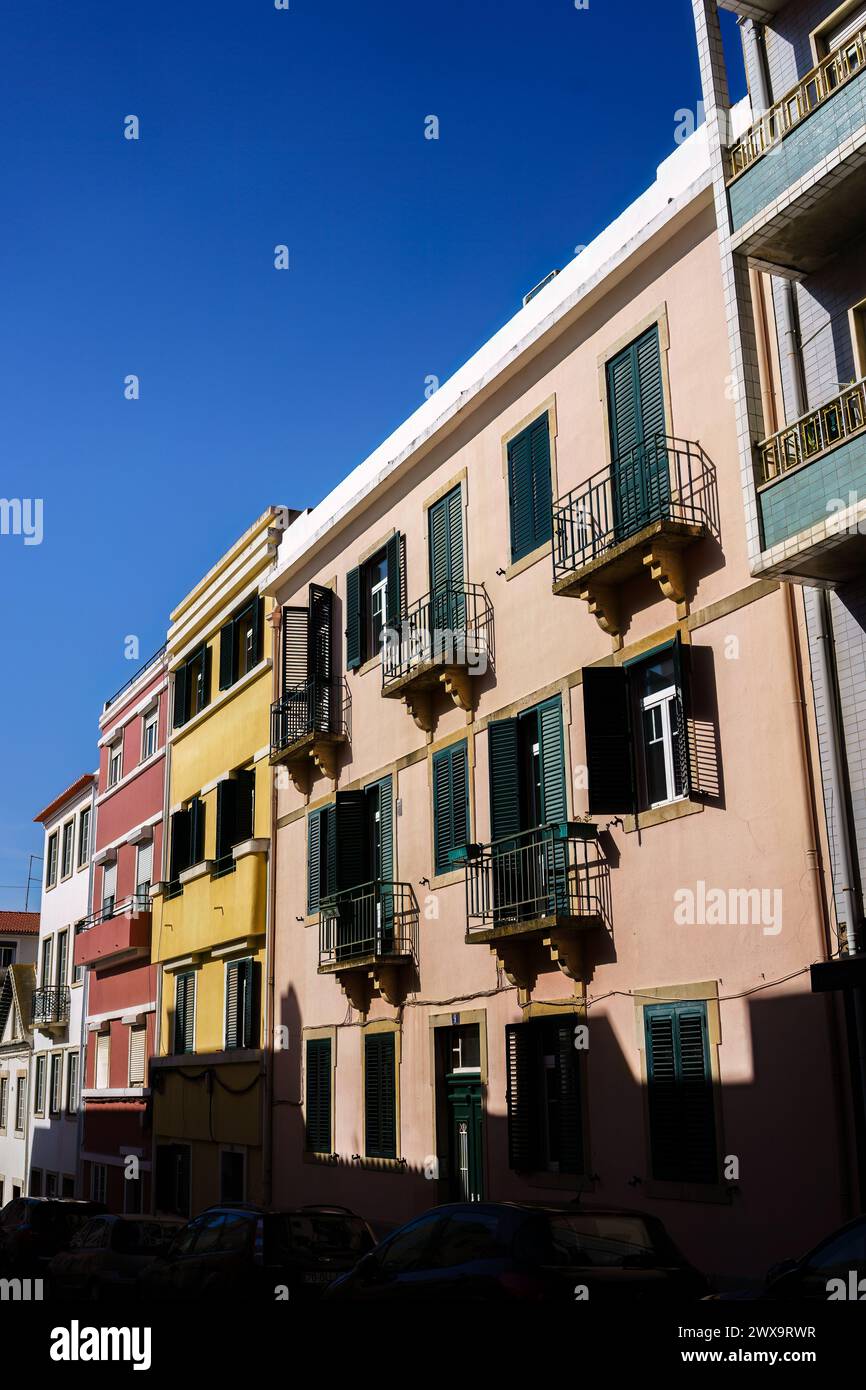 Multi colored buildings hi-res stock photography and images - Alamy