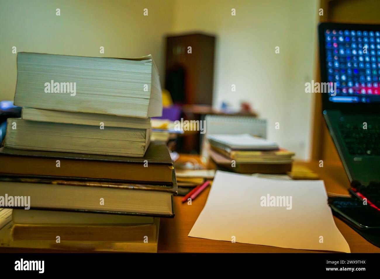 Organized learning hi-res stock photography and images - Alamy
