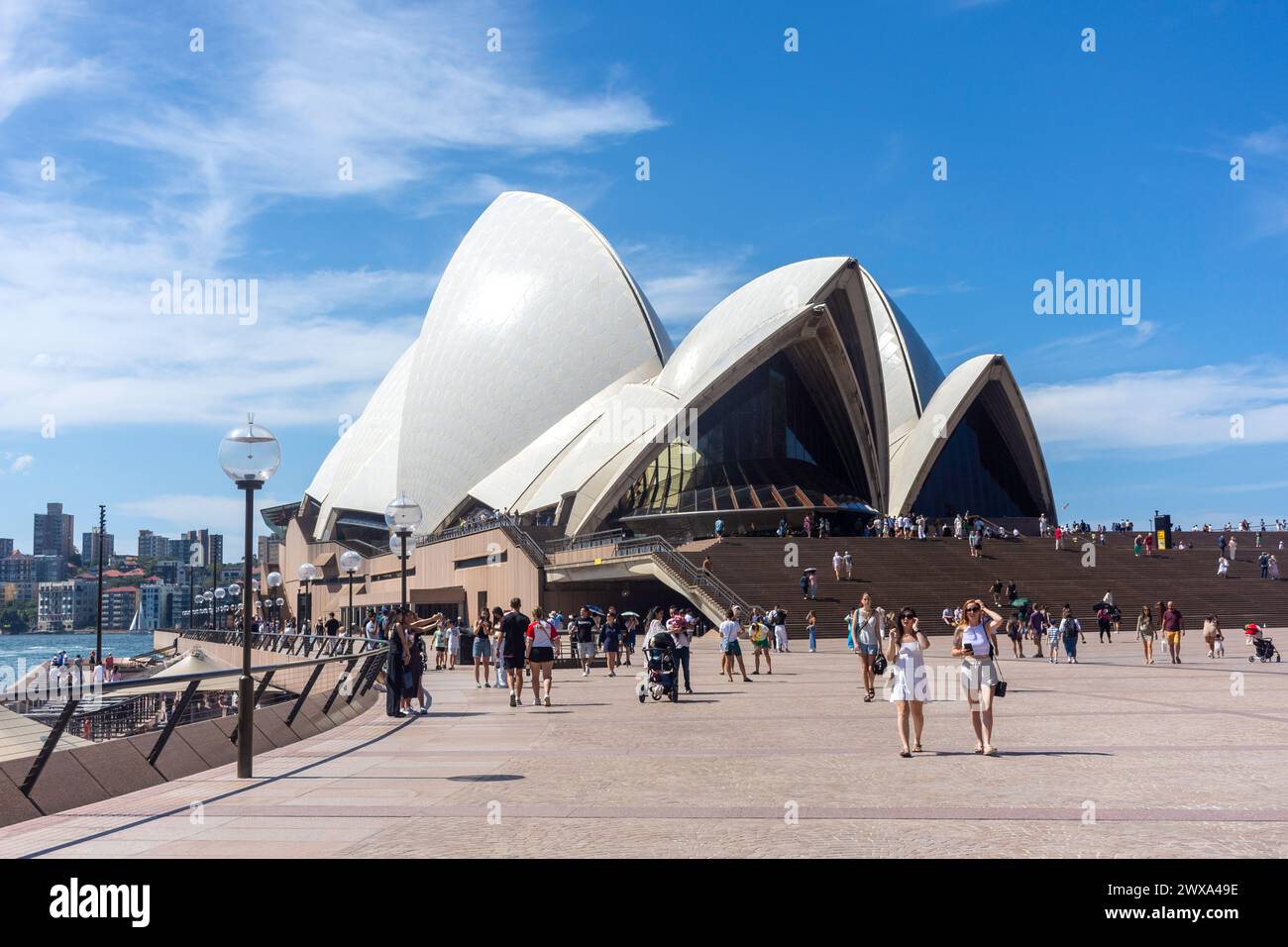 Sydney Opera House on Bennelong Point, Sydney Harbour , Sydney, New ...