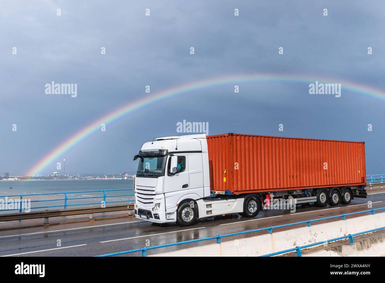 Container trailer truck export hi-res stock photography and images - Alamy
