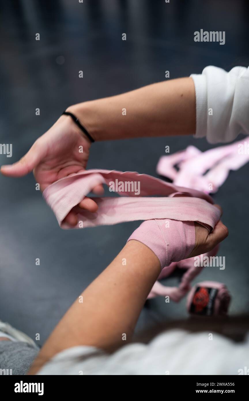 Hand adhesive bandage hi-res stock photography and images - Alamy