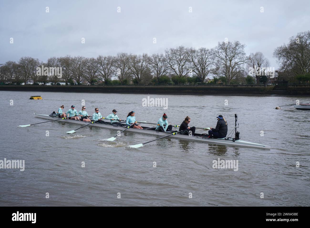 Putney, London 29 March 2024 . Cambridge women's rowing eights crew ...