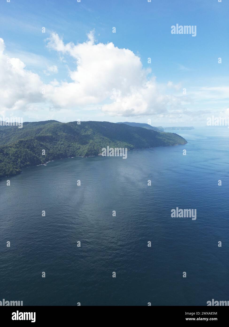 Aerial view vastness of ocean hi-res stock photography and images - Alamy