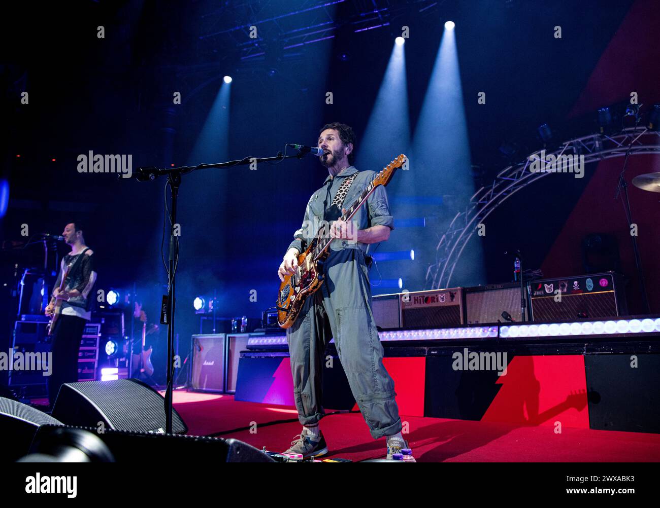 The lead singer of feeder hi-res stock photography and images - Alamy