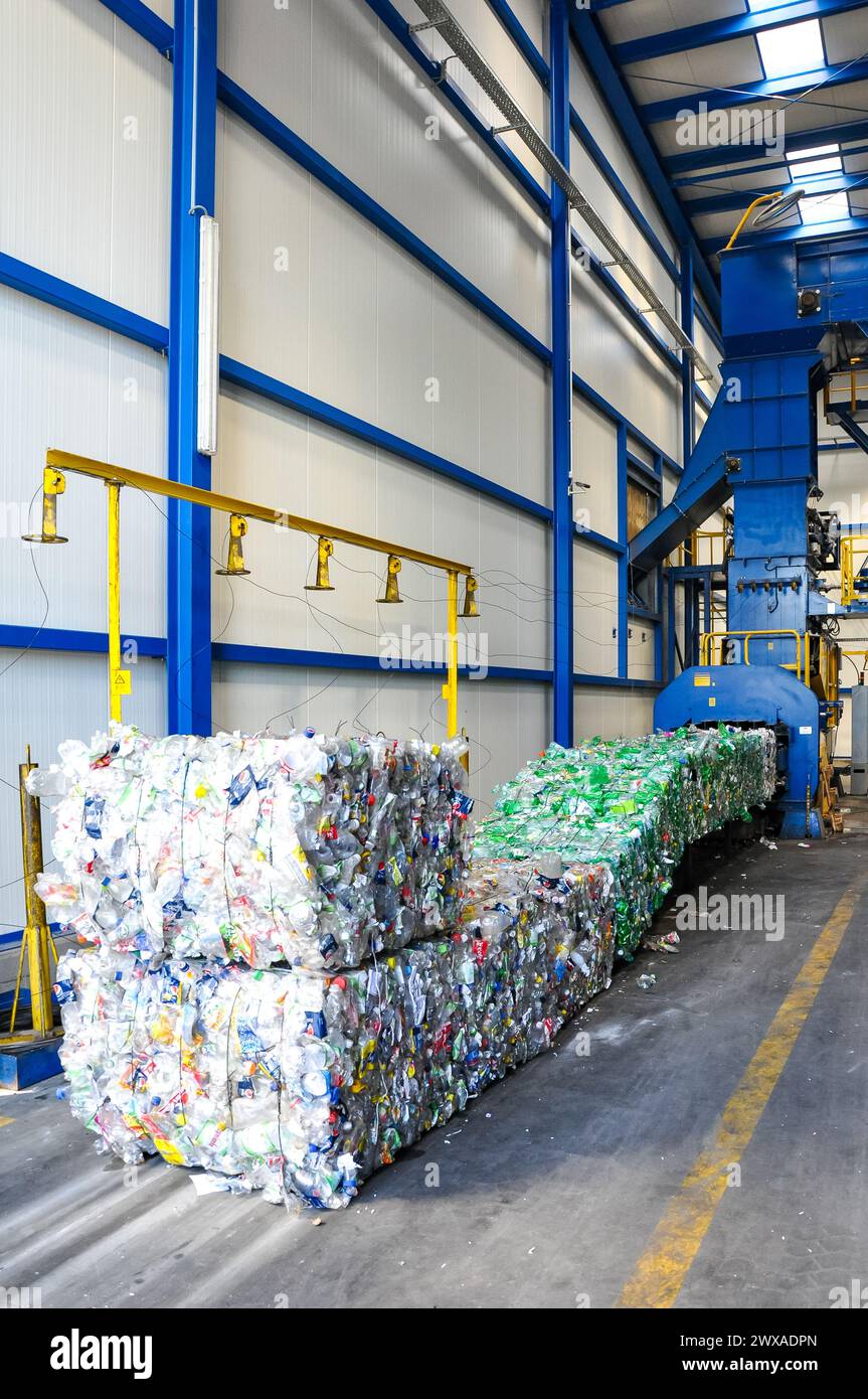 Baler in a waste sorting plant, Plastic bottle press hydraulic machine ...