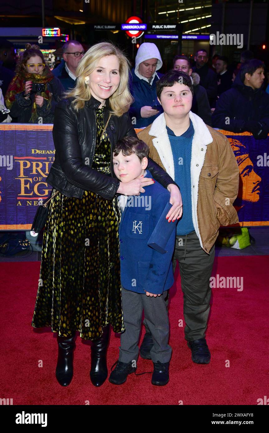 Actress sally phillips hi-res stock photography and images - Alamy