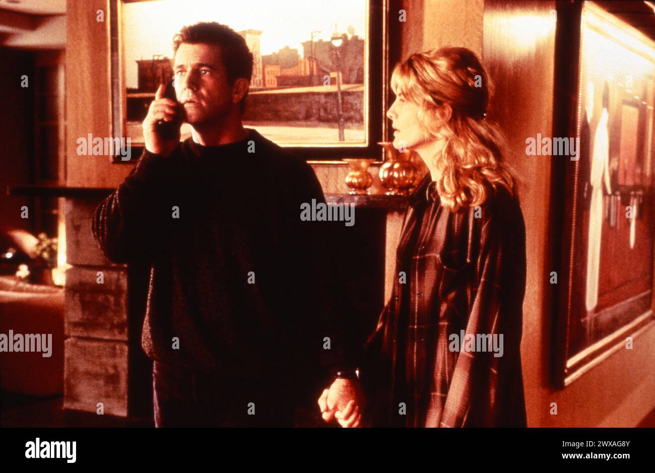 MEL GIBSON and RENE RUSSO in RANSOM 1996 director RON HOWARD story ...