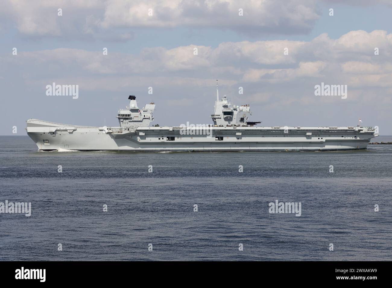 The British aircraft carrier HMS Prince of Wales R09 leaves the port of ...