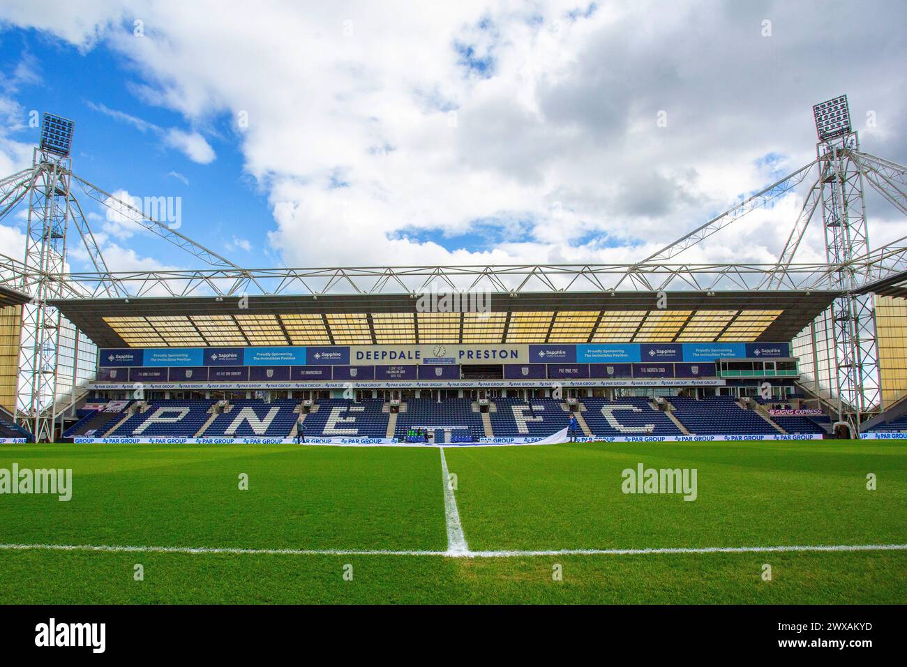 Deepdale stadium hi-res stock photography and images - Alamy