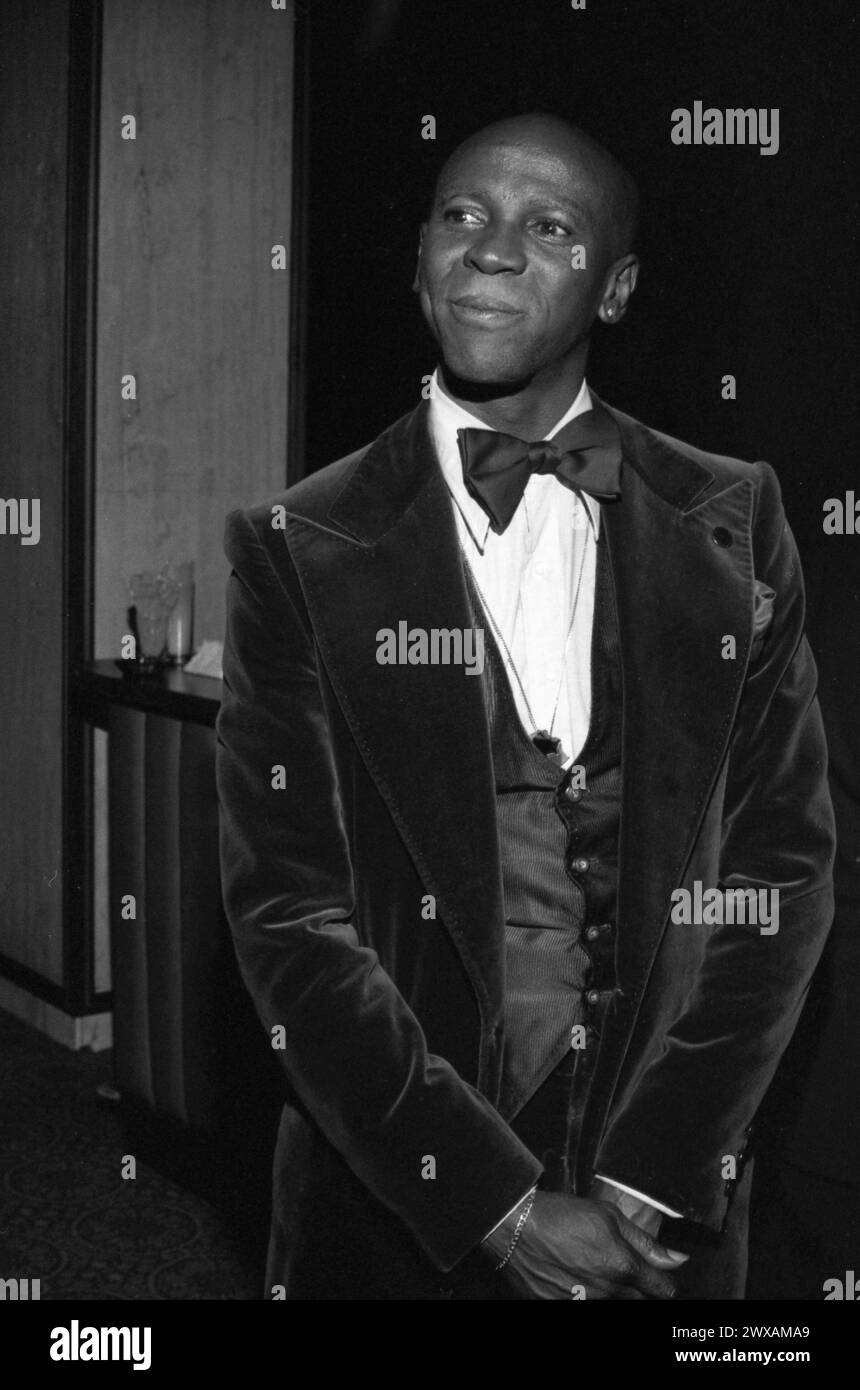 **FILE PHOTO** Louis Gosset Jr. Has Passed Away. Louis Gossett Jr at ...