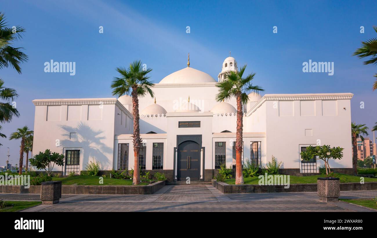 Beautiful Al Khobar Corniche Mosque morning view - Saudi Arabia Stock ...