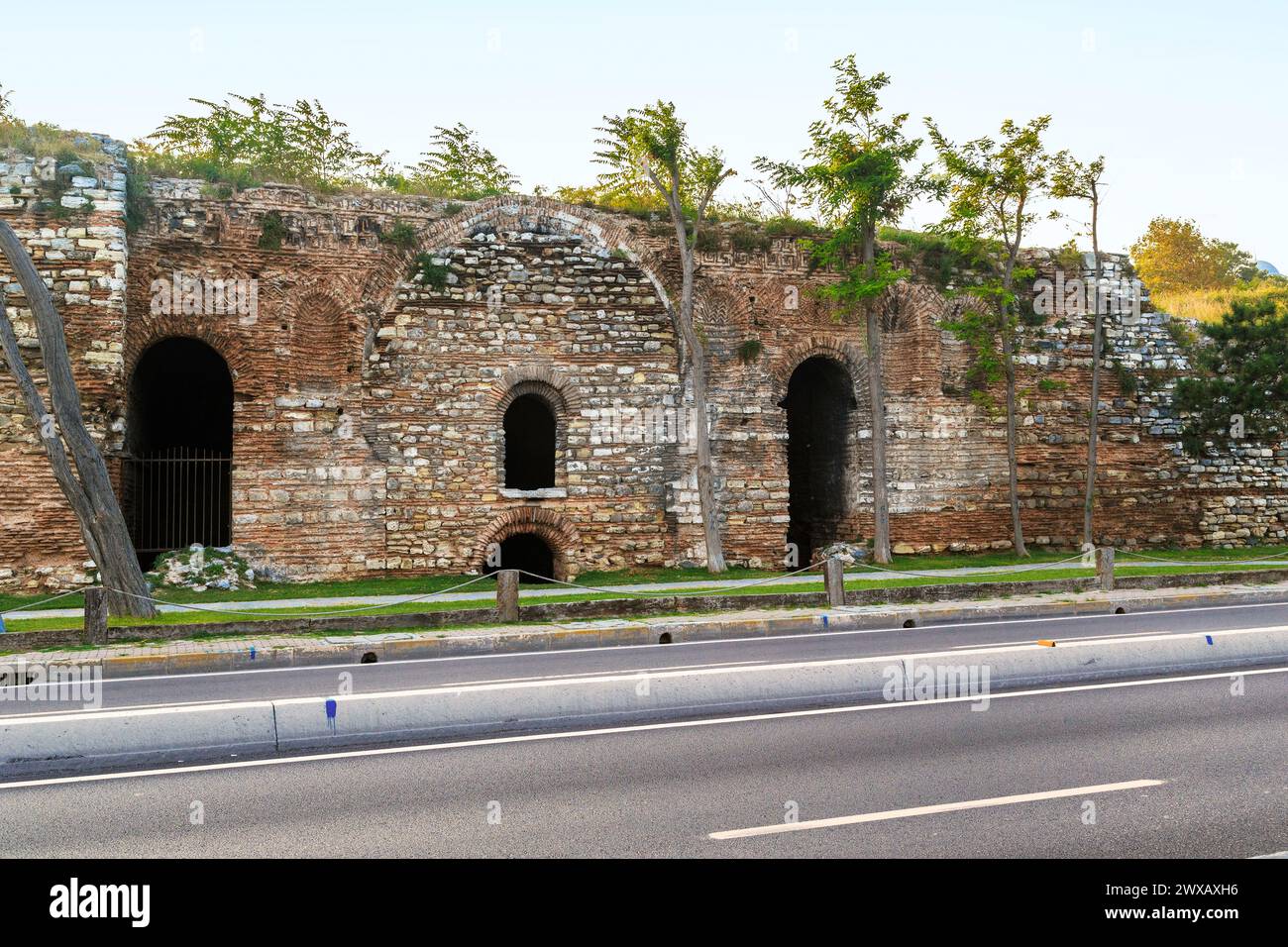 Constantinople Sea Walls Ruins Walls Constantinople Walls Surrounded
