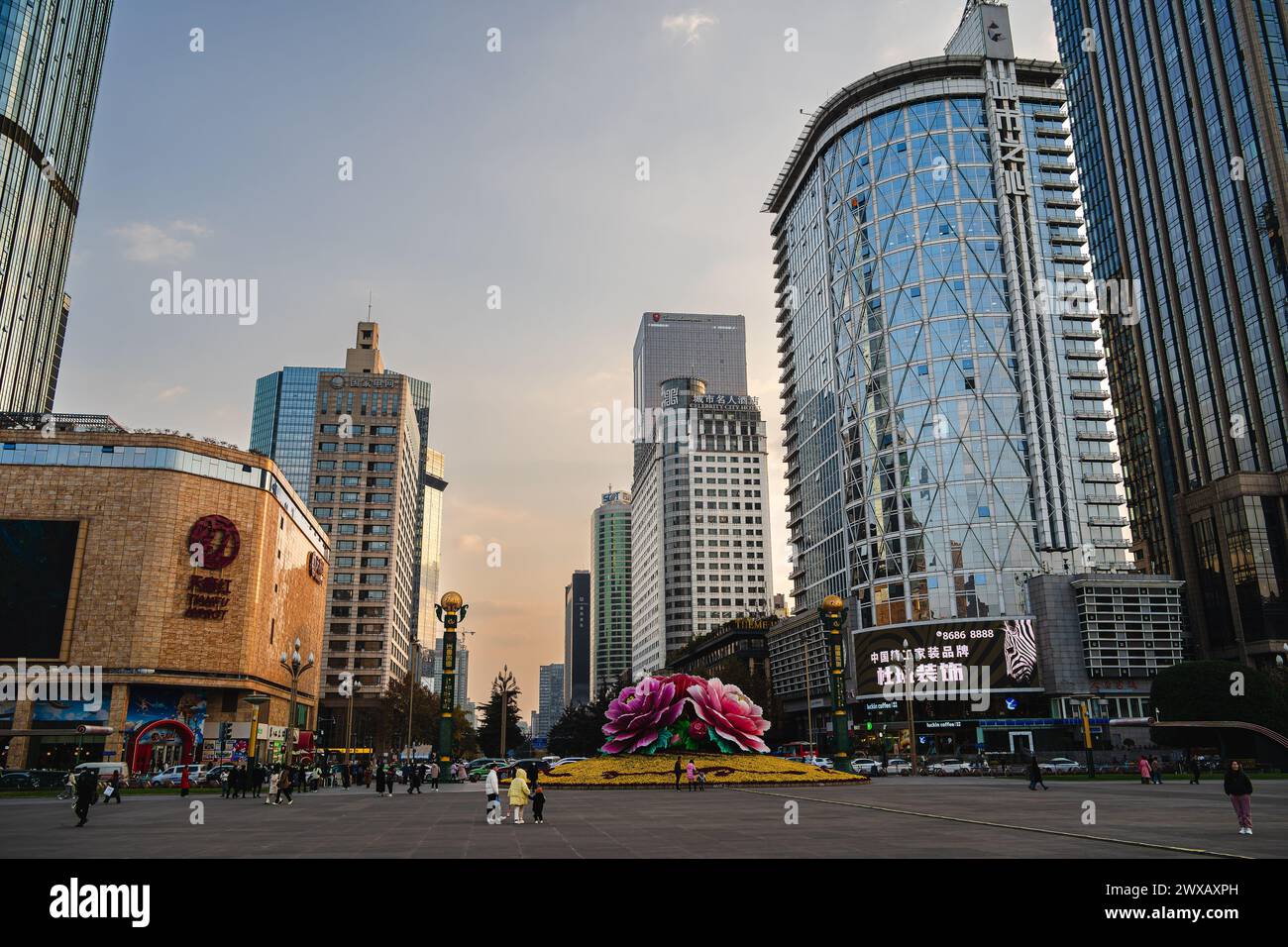 Chengdu sichuan china outdoor hi-res stock photography and images - Alamy