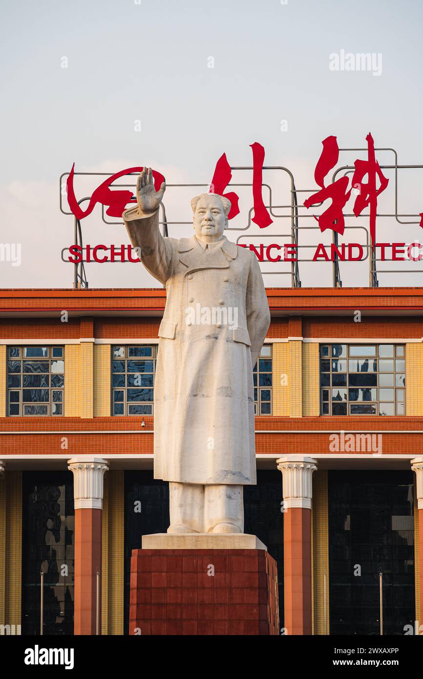 Sichuan chengdu tianfu square night view hi-res stock photography and ...