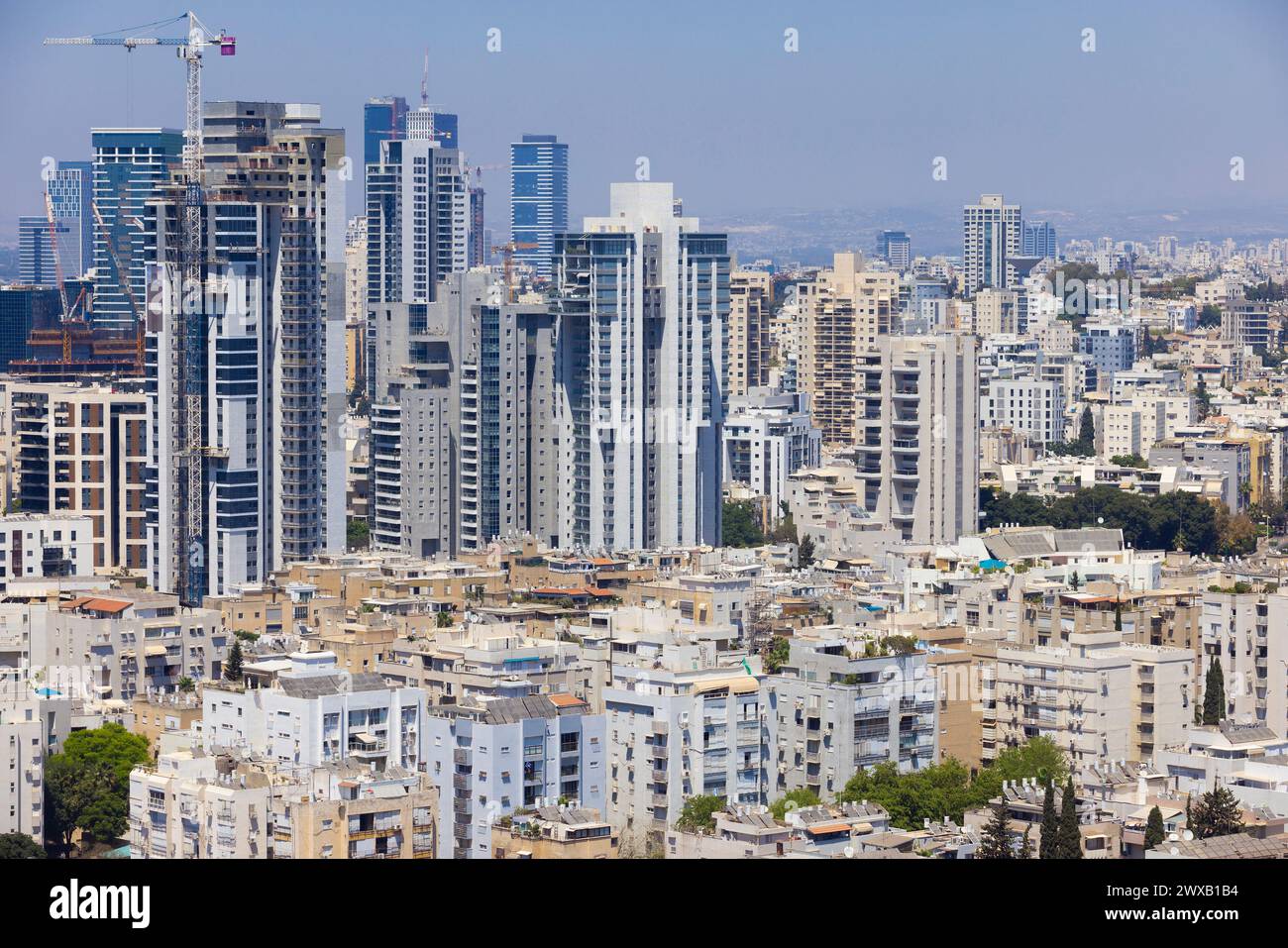 Givatayim city east tel aviv hi-res stock photography and images - Alamy