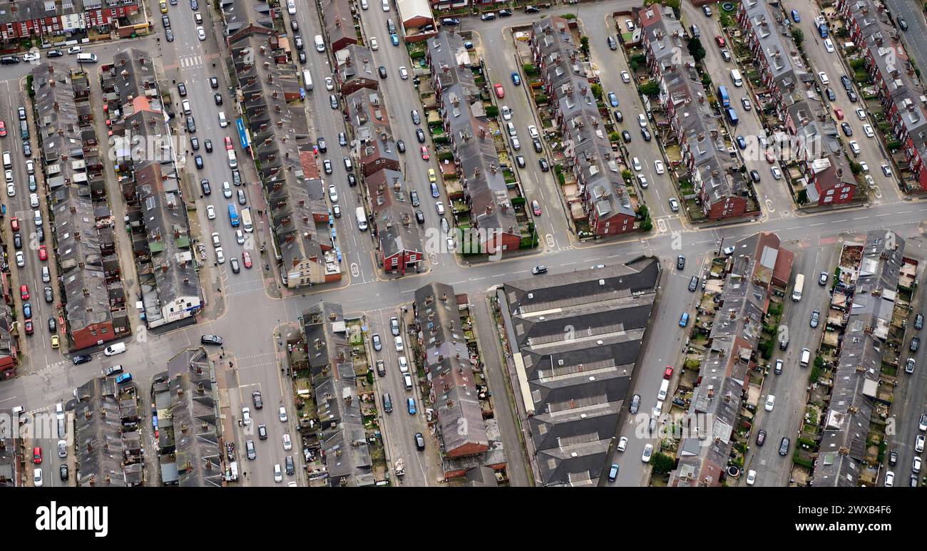 Leeds back to back houses hi-res stock photography and images - Alamy