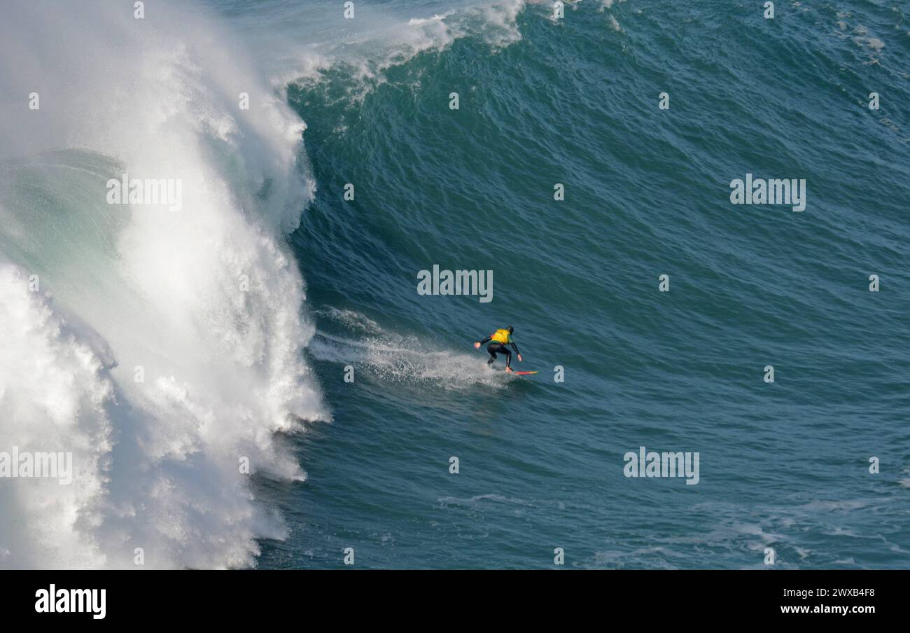 Nazare portugal big wave hi-res stock photography and images - Alamy