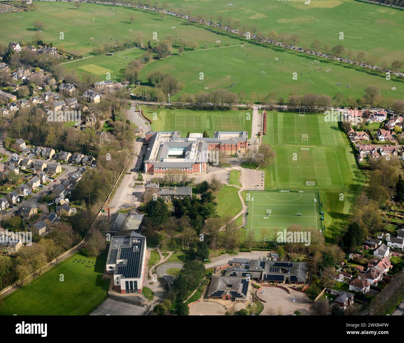 Schools sixth hi-res stock photography and images - Alamy