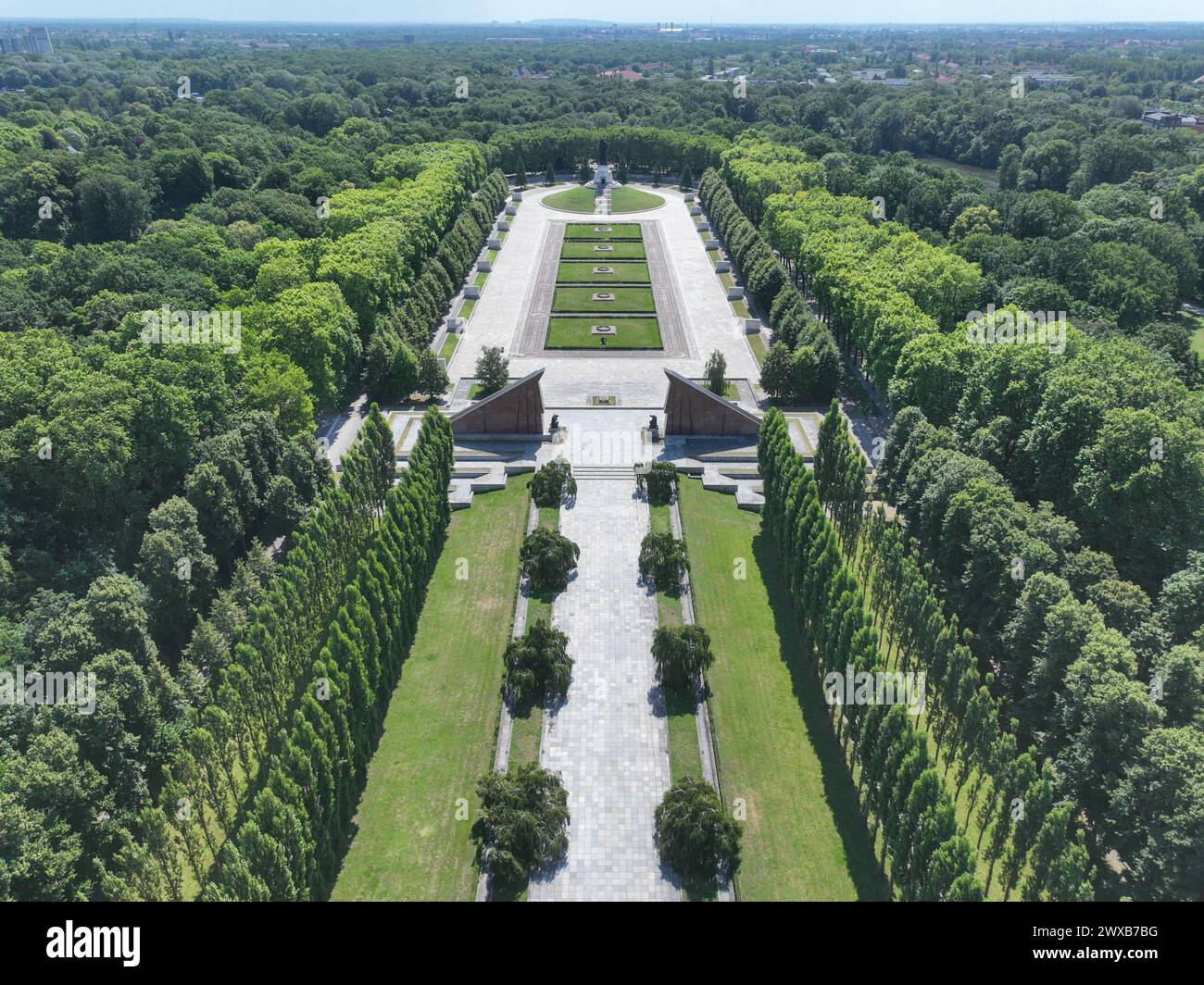 Aerial view of Soviet War Memorial with a great Red Army soldier in ...