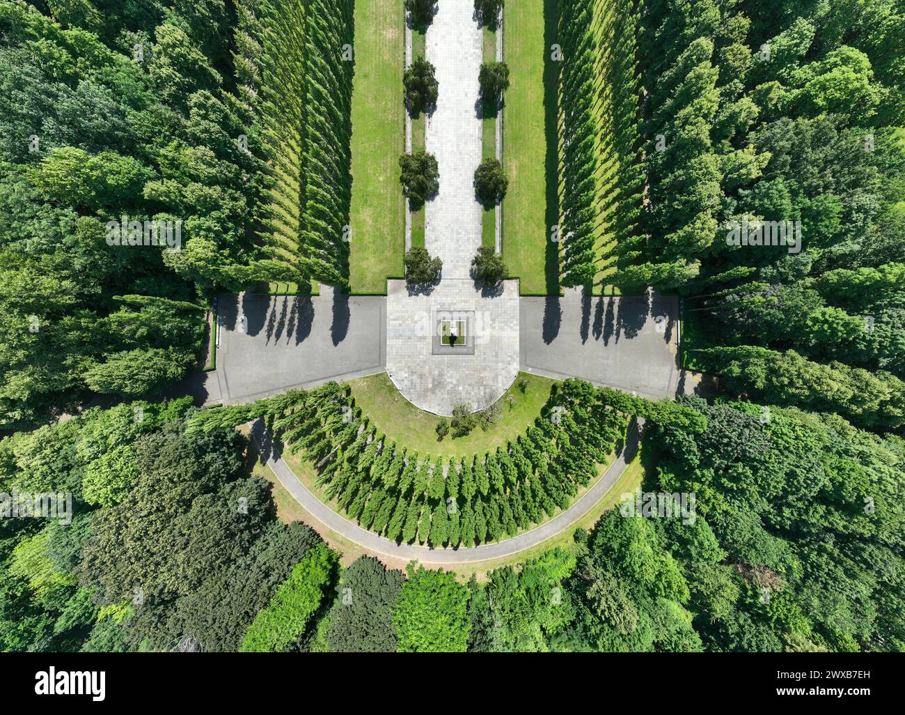 Aerial view of Soviet War Memorial with a great Red Army soldier in ...