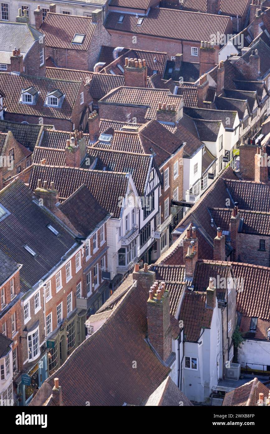 Aerial view of row housing hi-res stock photography and images - Alamy