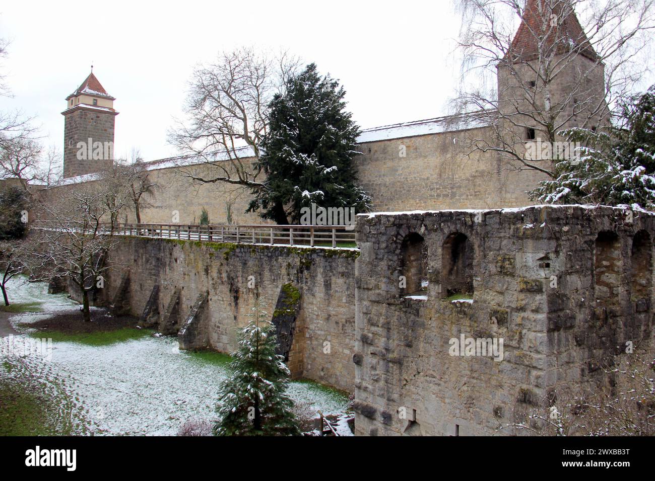 Medieval town wall and Kummereckturm, corner tower in the North-Eastern ...