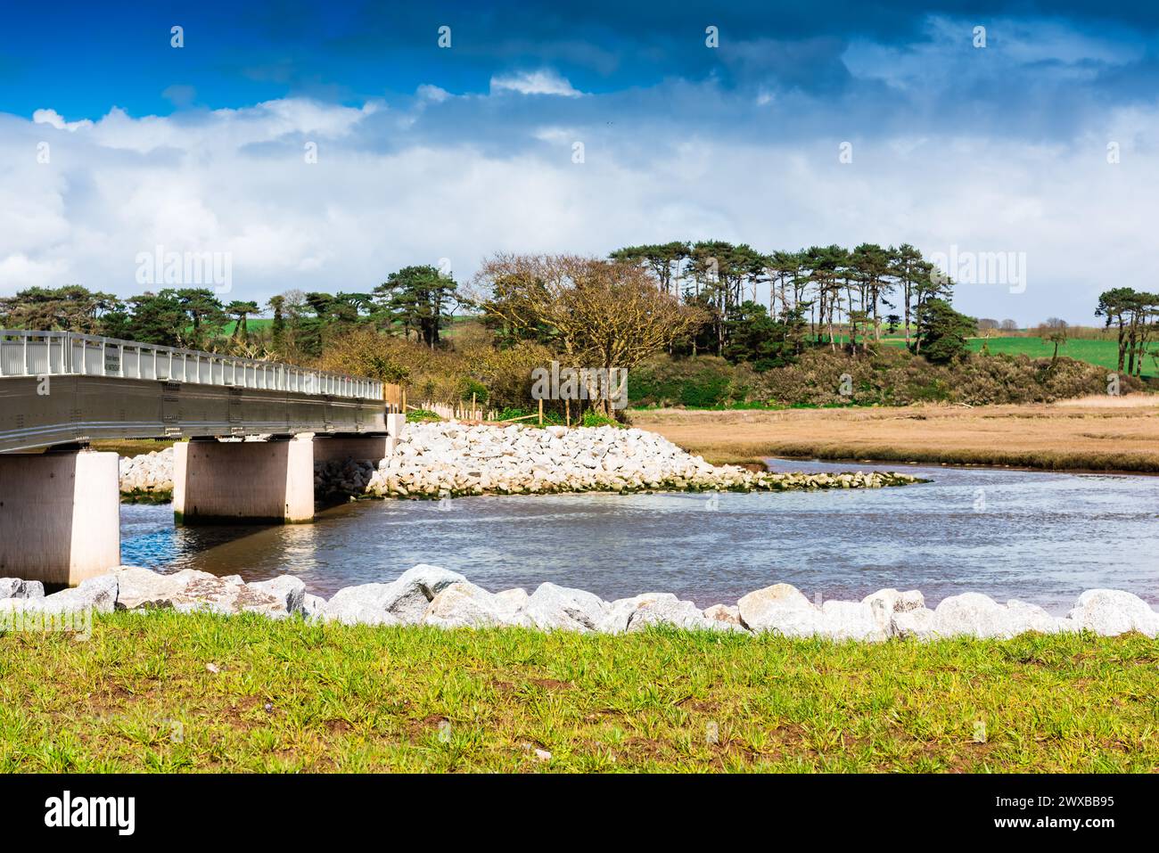 Pathway restoration hi-res stock photography and images - Alamy
