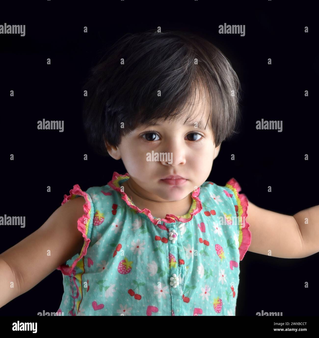 Pakistani girl hi-res stock photography and images - Alamy