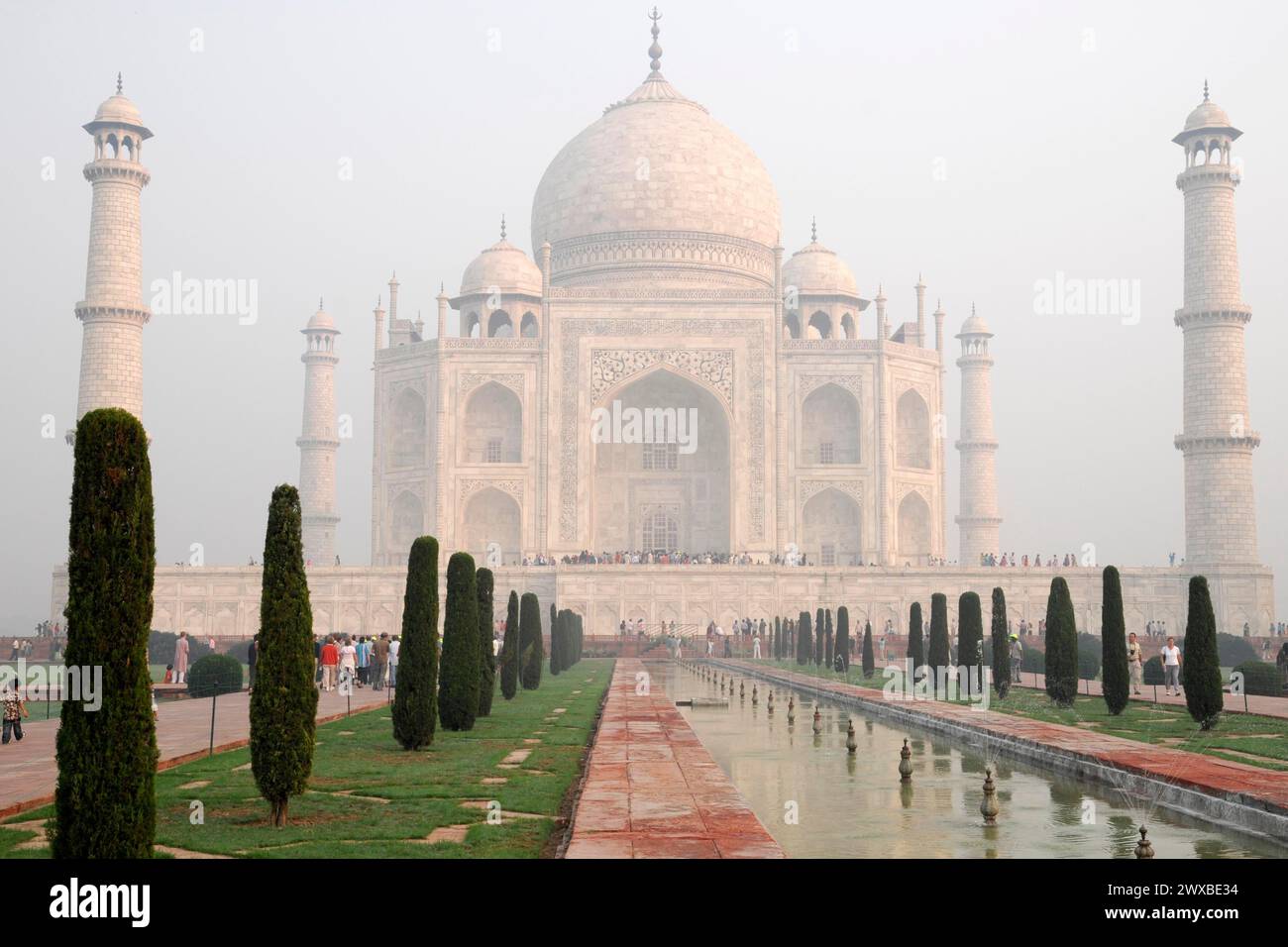 Taj Mahal Tomb, UNESCO World Heritage Site, Taj Mahal in the morning ...