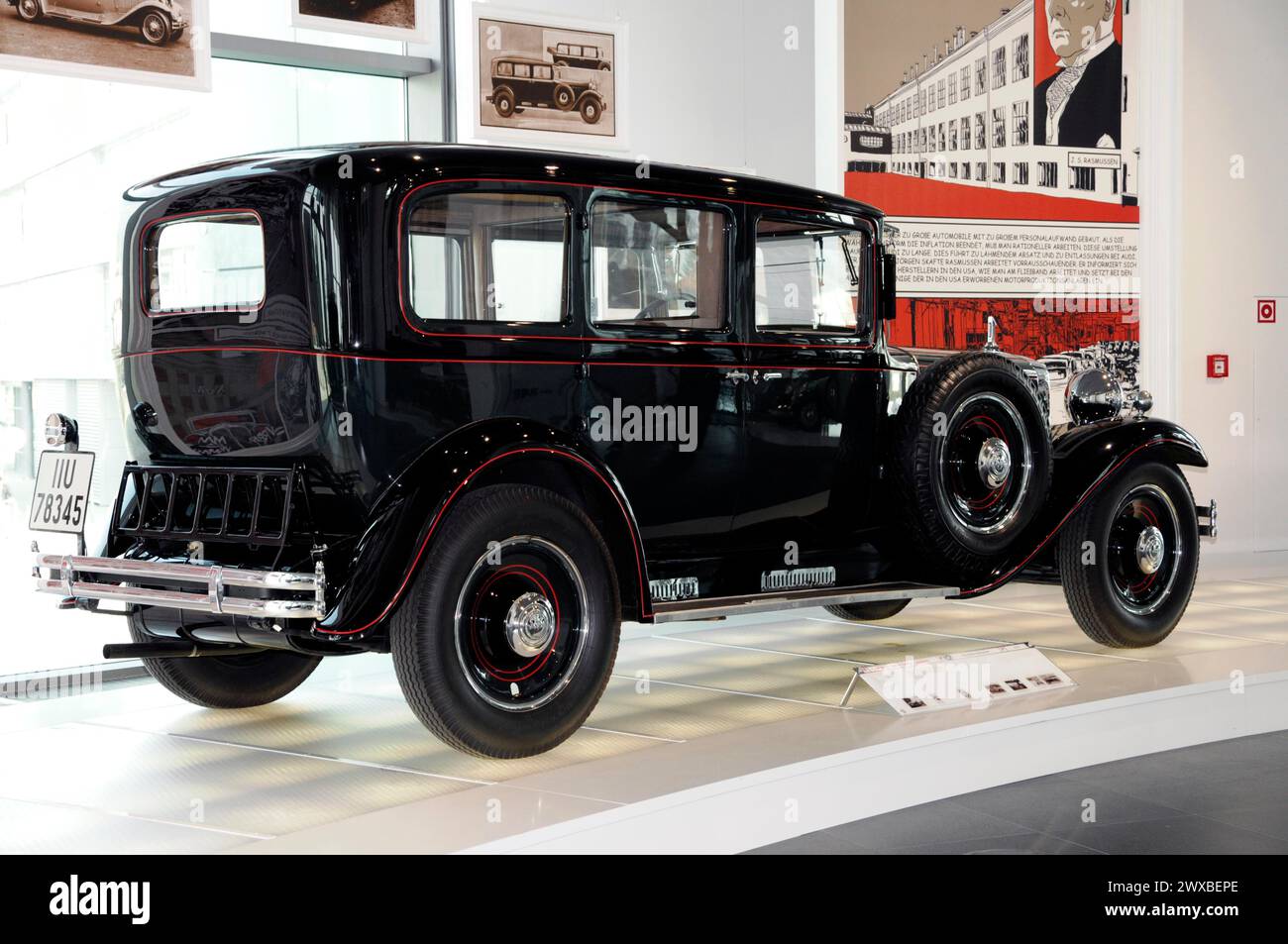 Museum mobile, Audi Museum, A black classic vintage car on display in a ...