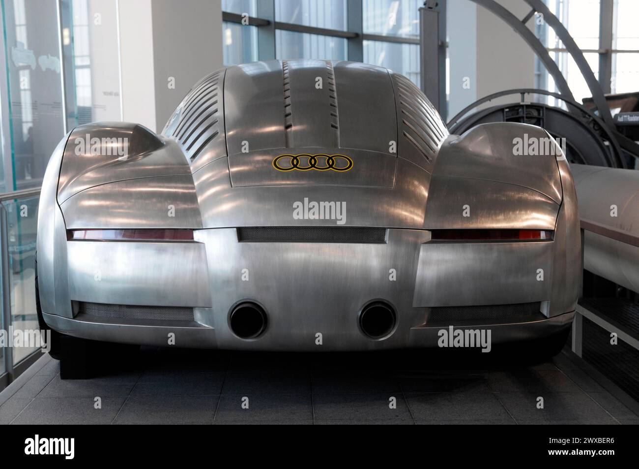 Museum mobile, Audi Museum, Rear view of a silver-coloured, futuristic ...