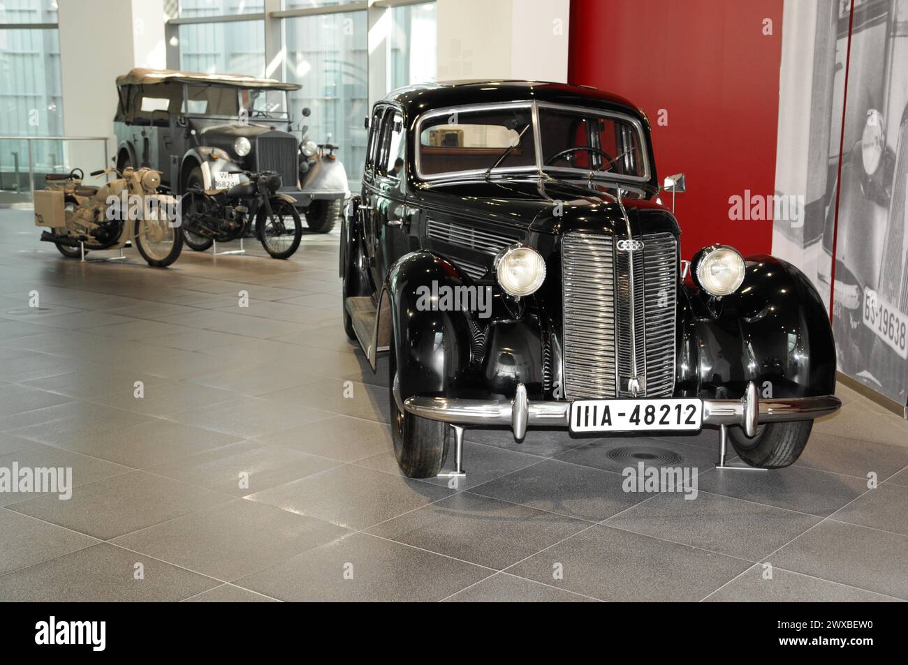 Museum mobile, Audi Museum, Vintage car exhibition with a black Audi ...