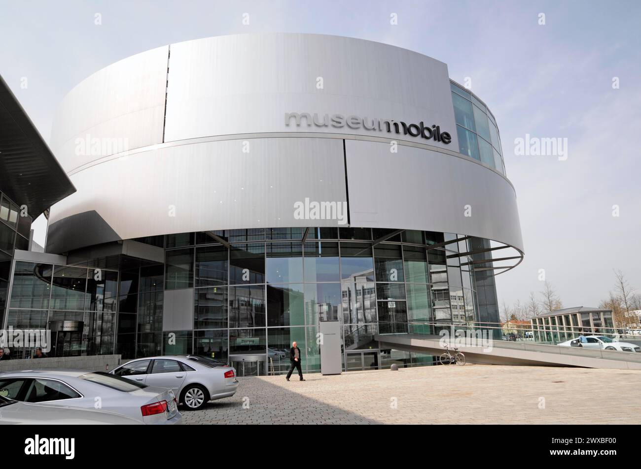 Museum mobile, Audi Museum, View of 'museumobile' with a walker ...