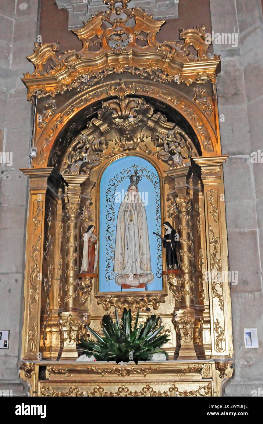 The church Igreja de Santo Ildefonso, Parca da Batalha, Porto, UNESCO ...