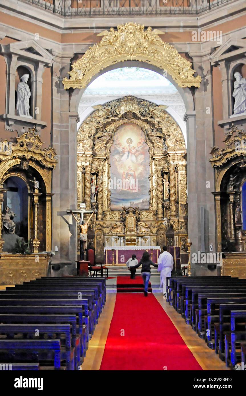 The church Igreja de Santo Ildefonso, Parca da Batalha, Porto, UNESCO ...