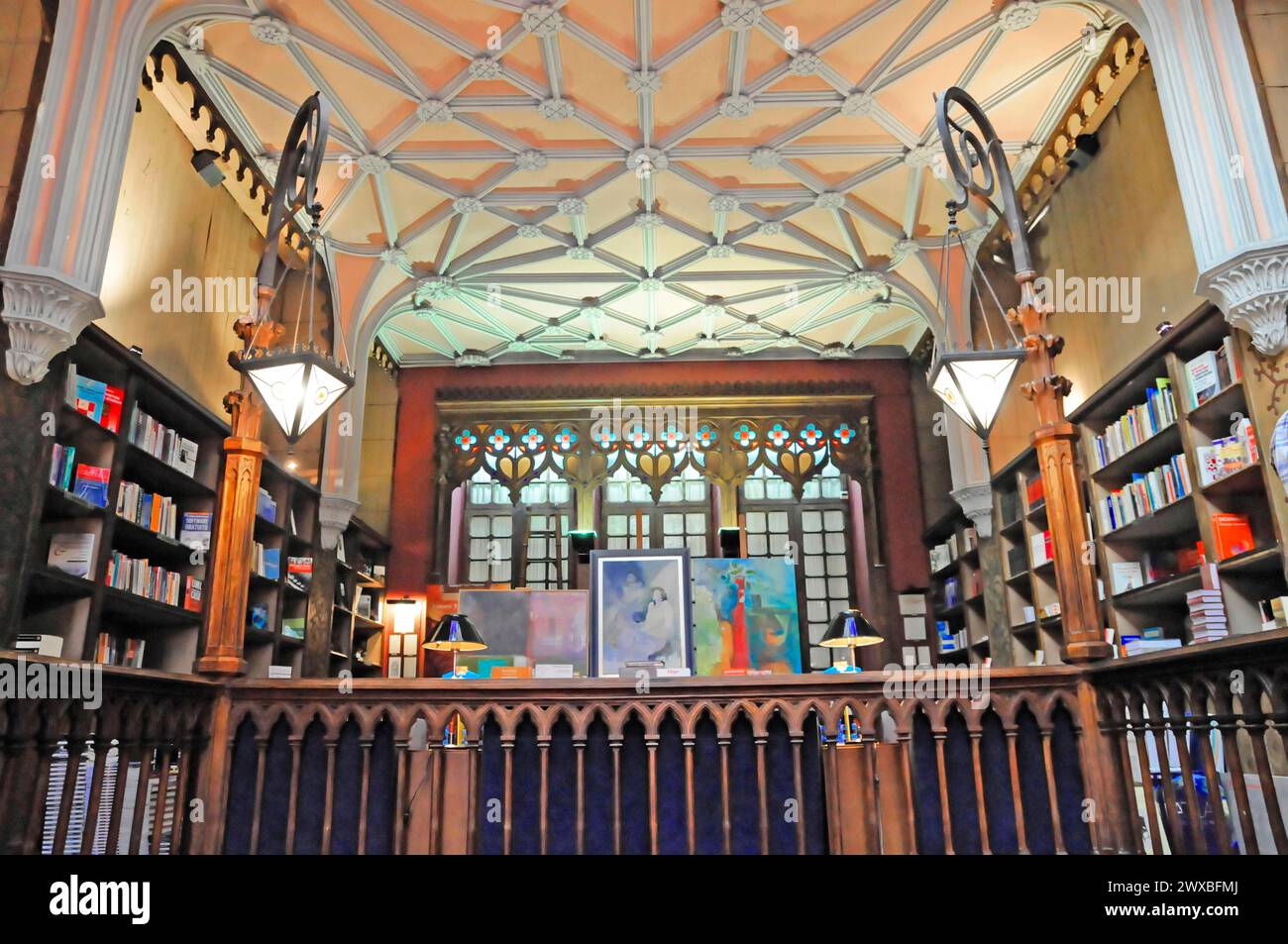 Lello, staircase, Livraria Lello built in 1881, bookshop, Porto, neo-Gothic library interior ...