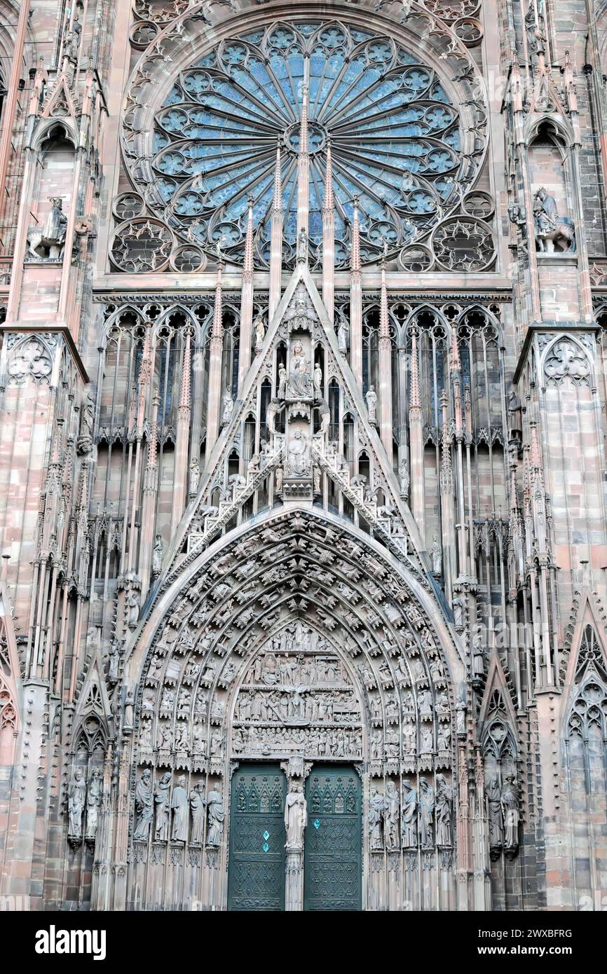 Main portal with tympanum, from the UNESCO Notre-Dame Cathedral, close ...