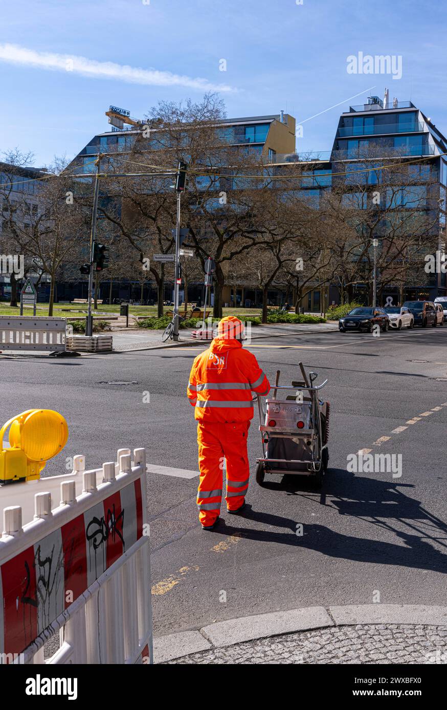 Employee job staff hi-res stock photography and images - Alamy