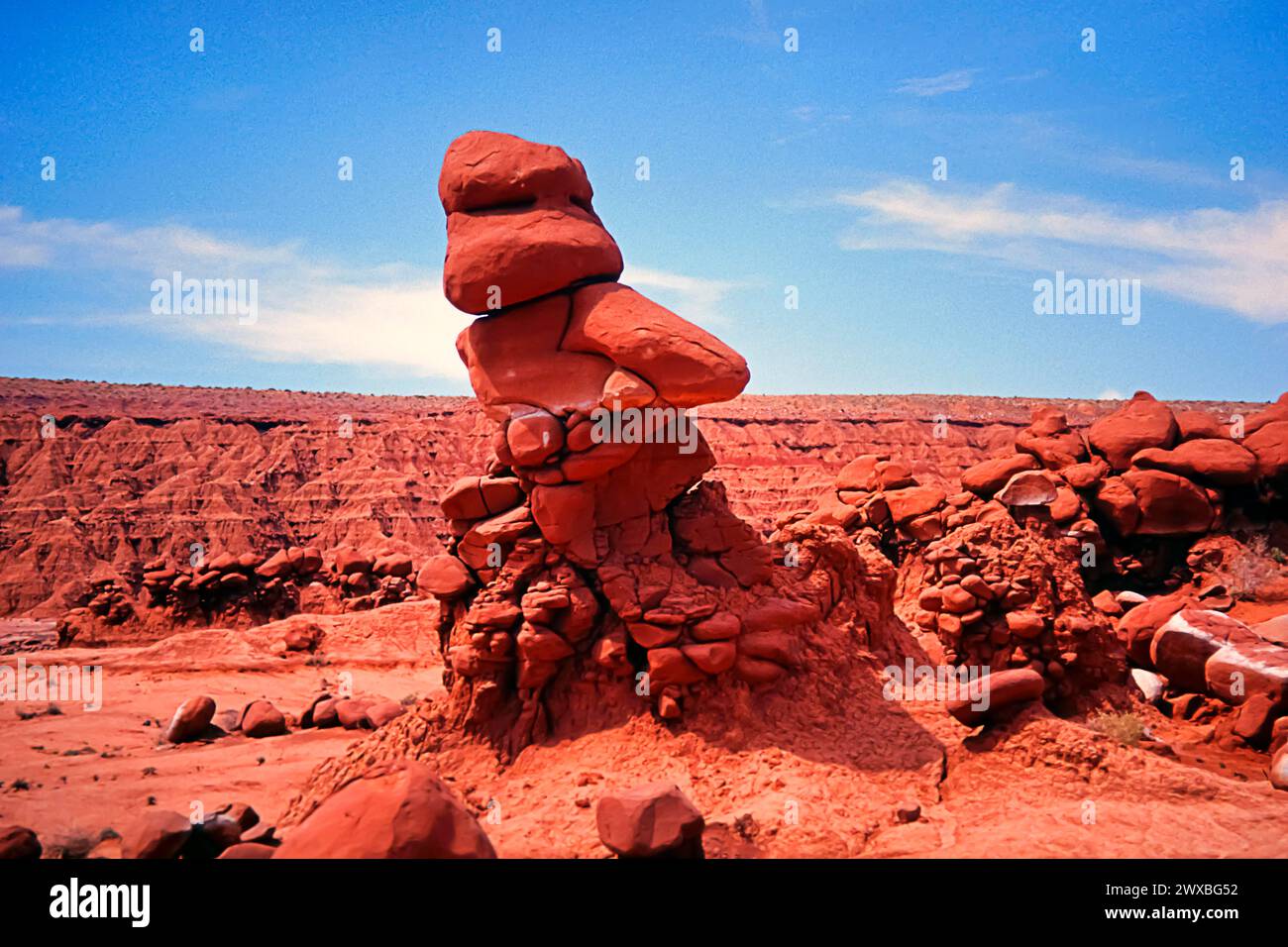 Monument Valley, Navajo Land, Colorado Plateau, face-shaped stone ...
